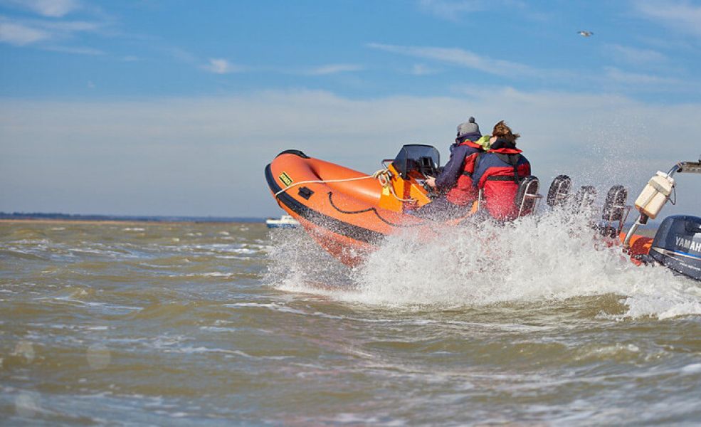 RYA powerboat courses | Essex Outdoors